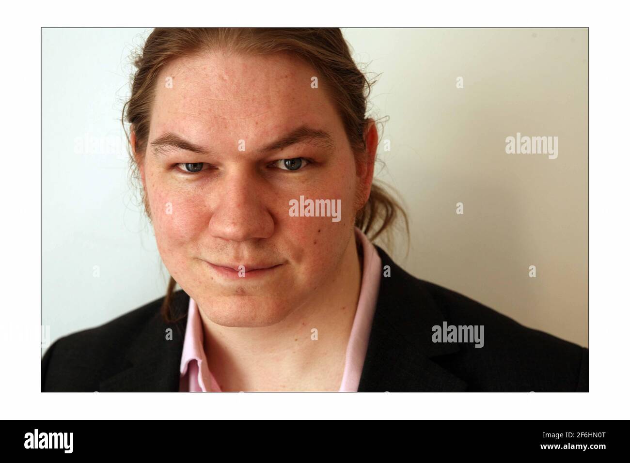 Ian Merricks... itchy groupphotograph by David Sandison The Independent ...