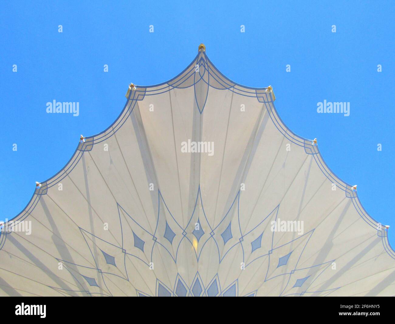 masjid madina munawara, saudi arabia Stock Photo - Alamy