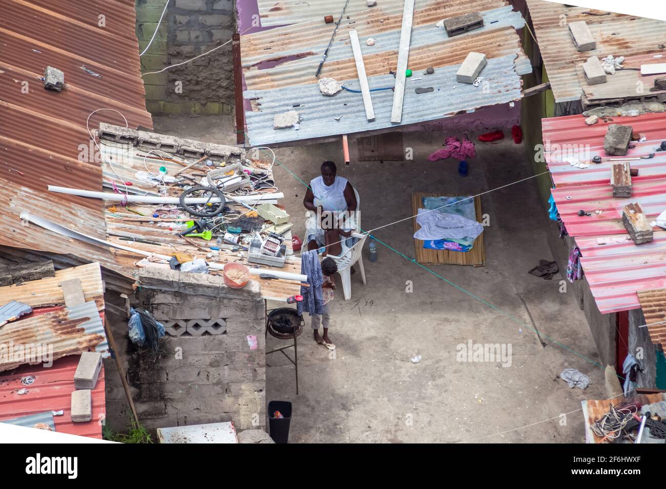 Angola angolan poor poverty hi-res stock photography and images - Alamy