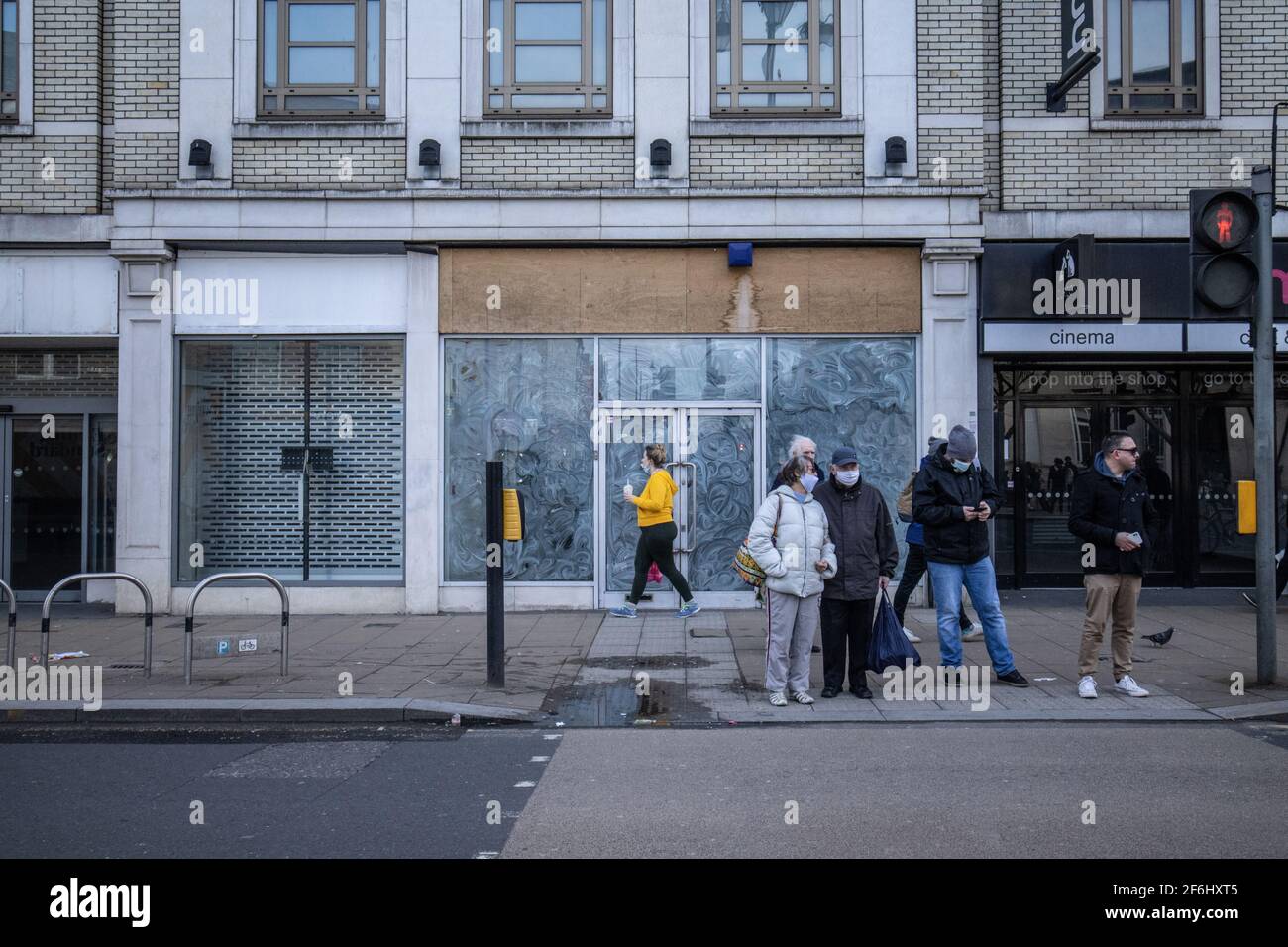 Retail industry hi-res stock photography and images - Alamy
