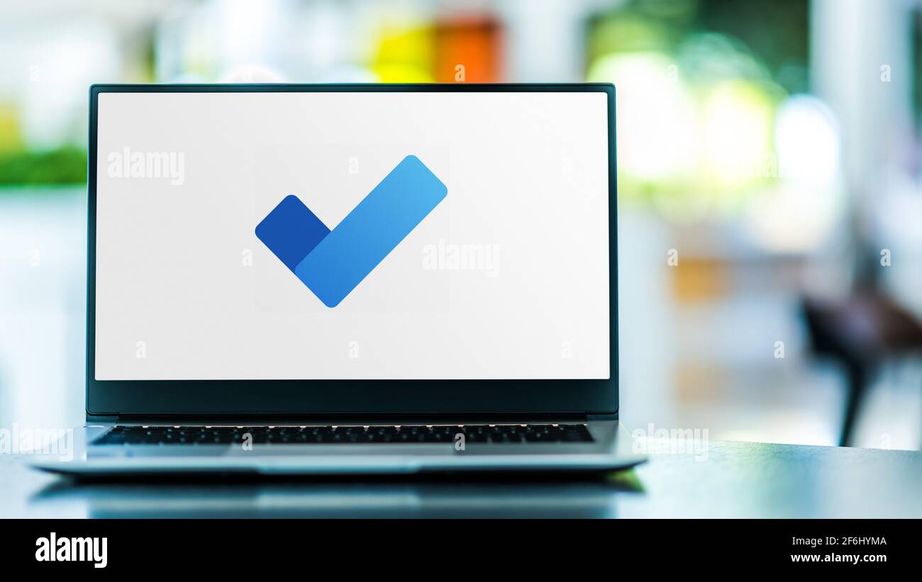 Windows logo cloud hi-res stock photography and images - Alamy