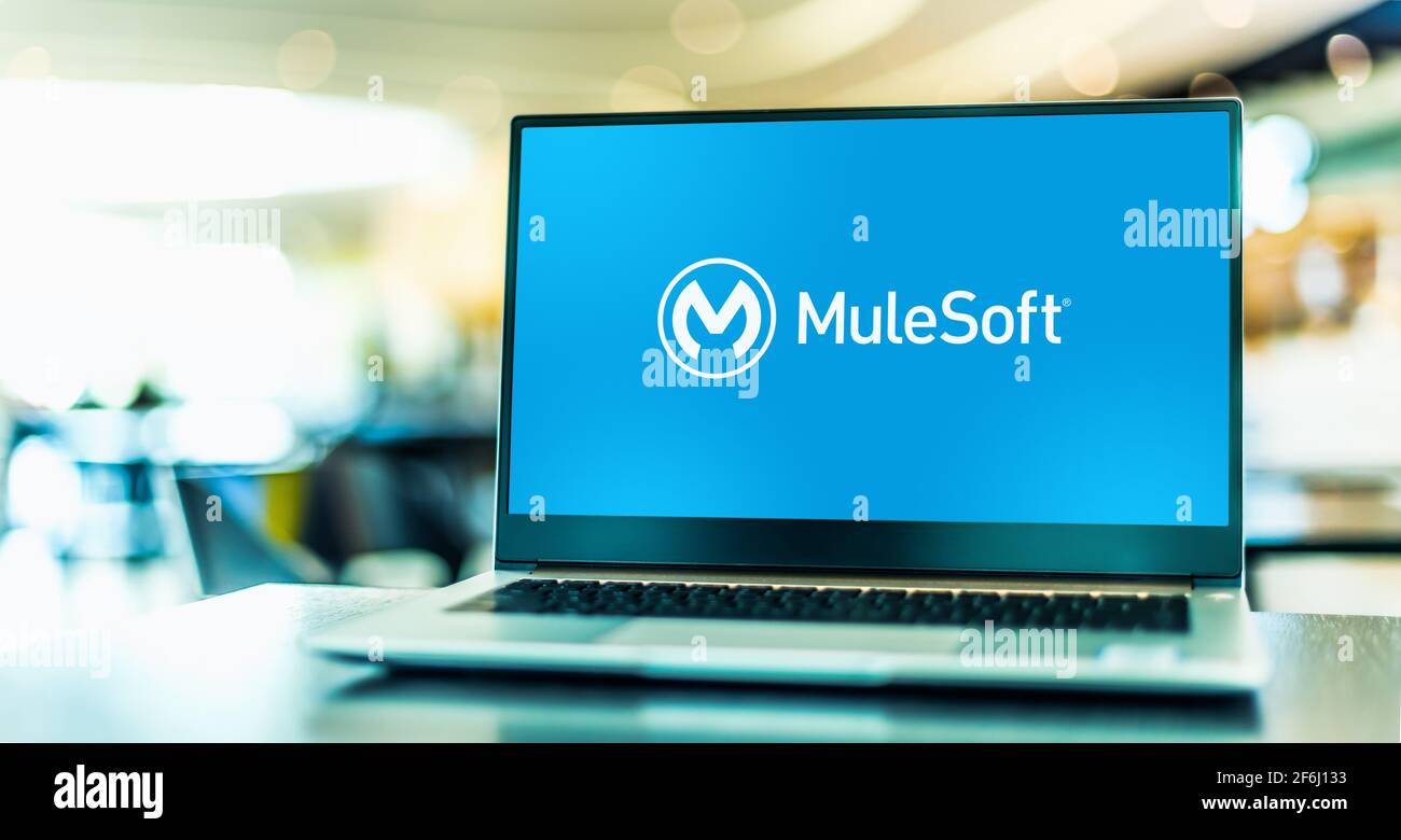 Mulesoft logo hi-res stock photography and images - Alamy
