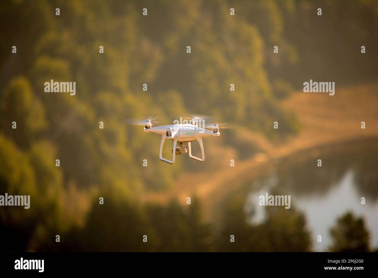Drone video of lake hi-res stock photography and images - Alamy