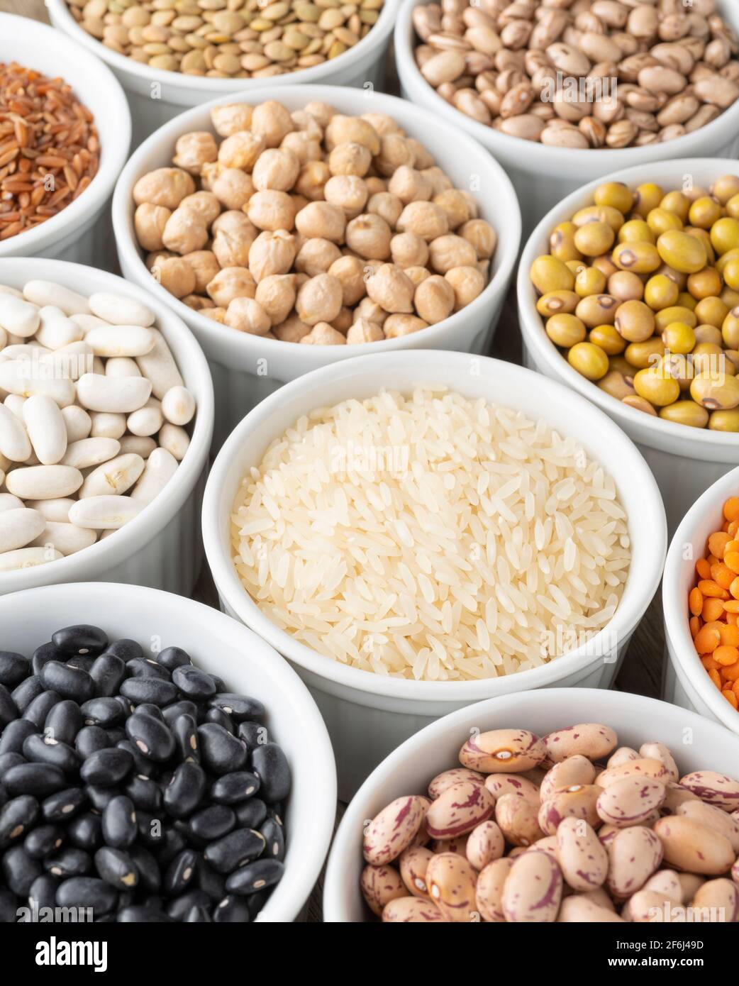 Assorted beans grains hi-res stock photography and images - Alamy