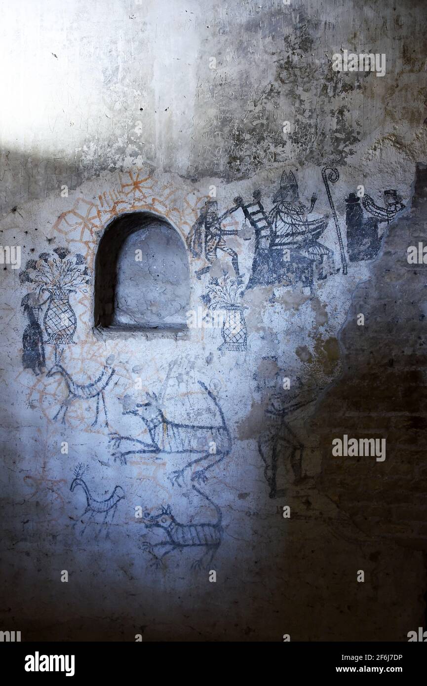 Drawings made on the wall of Prisons by prisoners. The Caetani castle ...