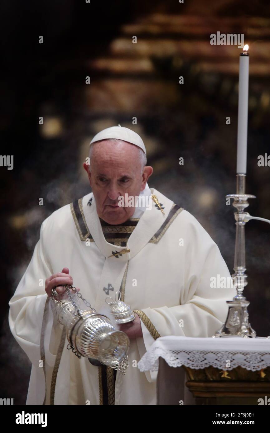 April 1, 2021 - Vatican City (Holy See) POPE FRANCIS celebrates Holy ...