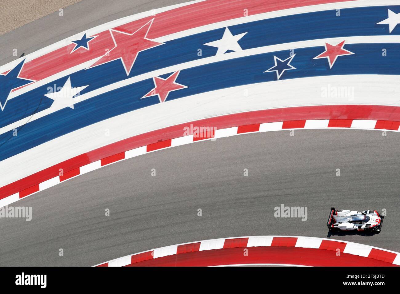 01 JANI Neel (che), TANDY Nick (gbr), LOTTERER André (ger), Porsche 919 ...