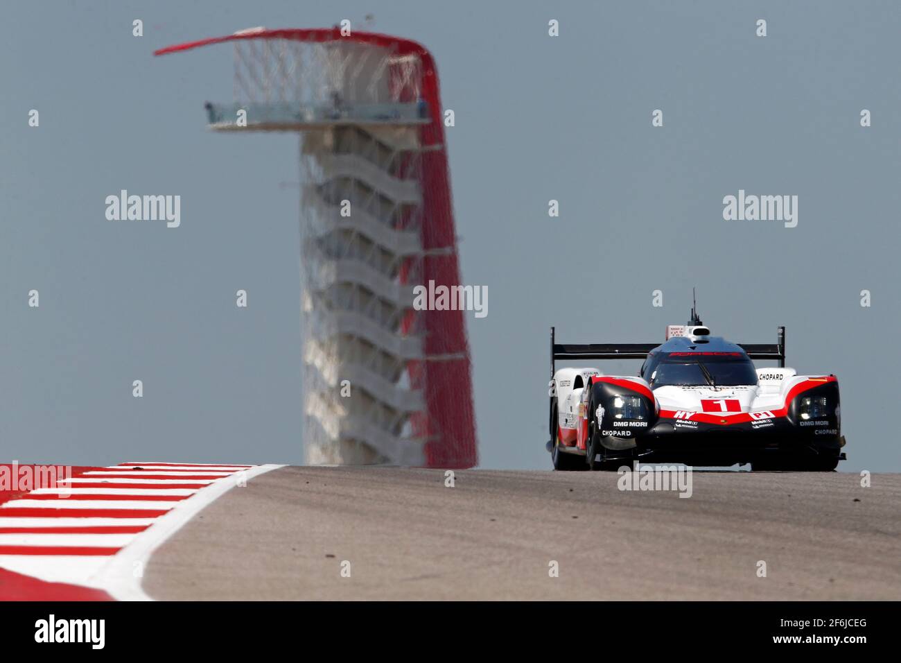 01 JANI Neel (che), TANDY Nick (gbr), LOTTERER André (ger), Porsche 919 ...