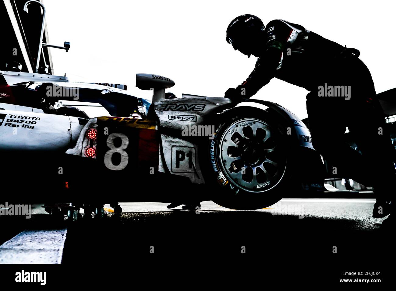 08 DAVIDSON Anthony (gbr), BUEMI Sebastien (che), NAKAJIMA Kazuki (jpn), Toyota TS050 hybrid ...