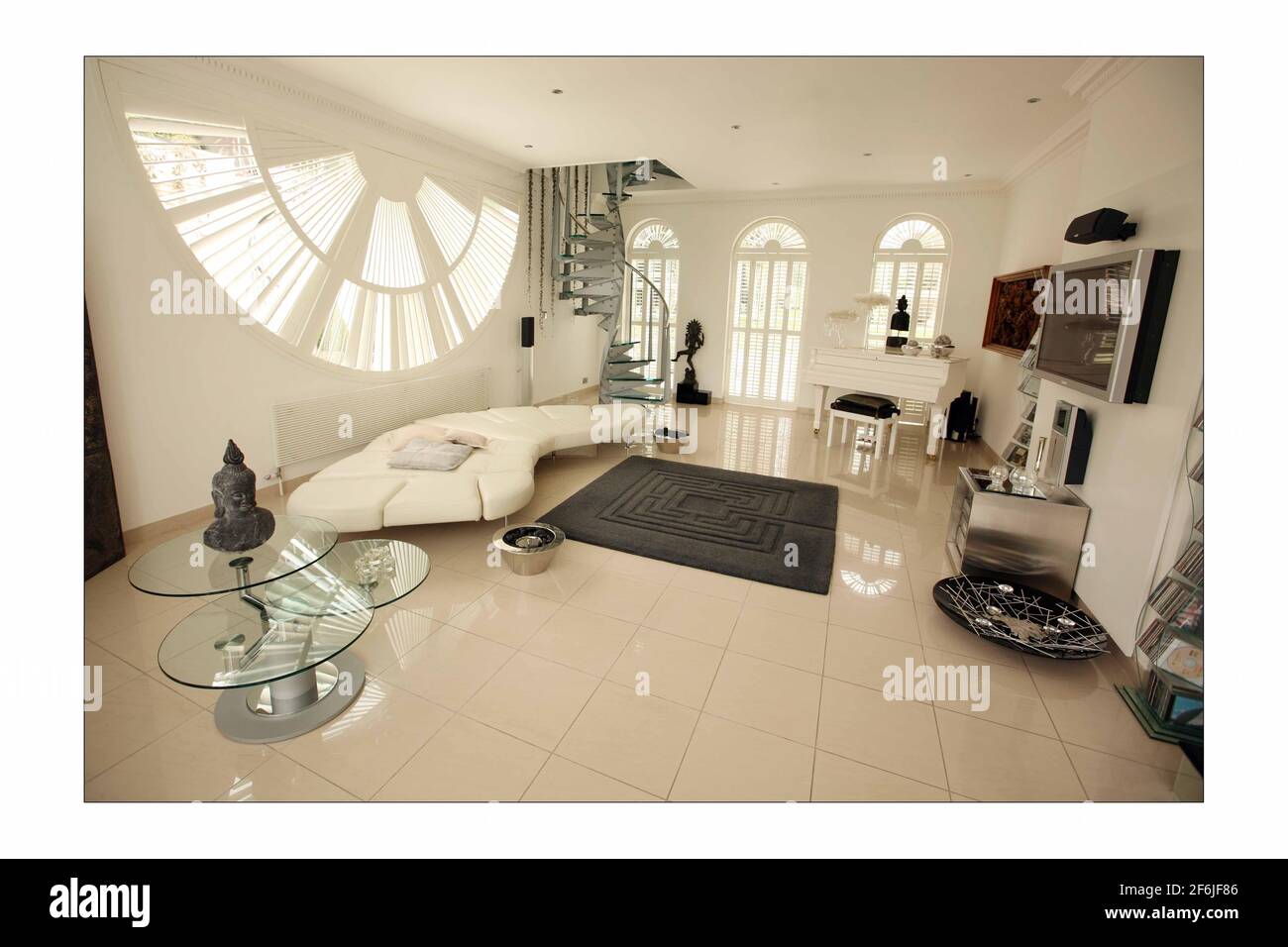 Sina Capaldo in her home in Hertfordshire. photograph by David Sandison ...