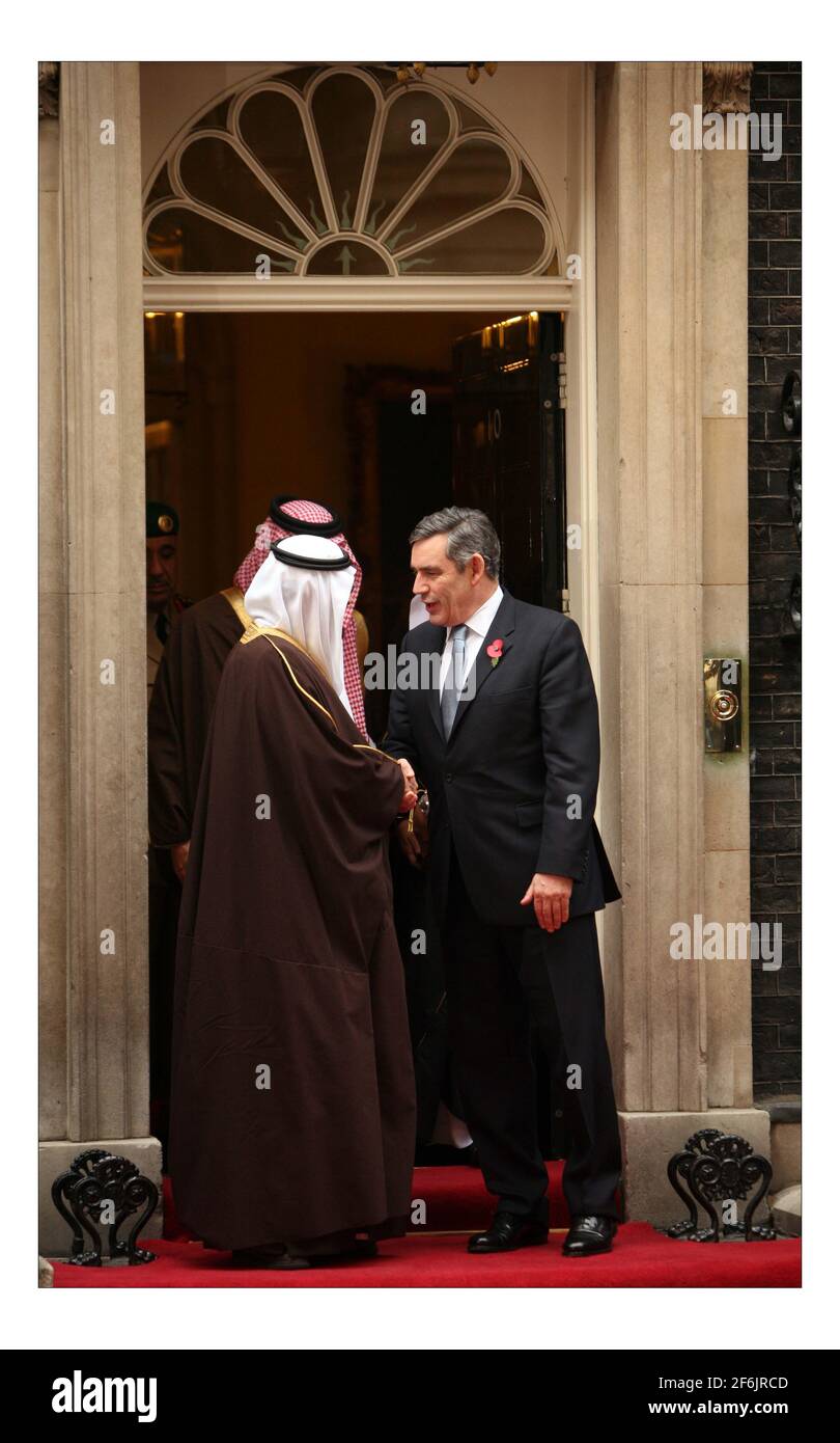 King Abdullah of Saudia Arabia shakes hands with PM Gordon Brown ...
