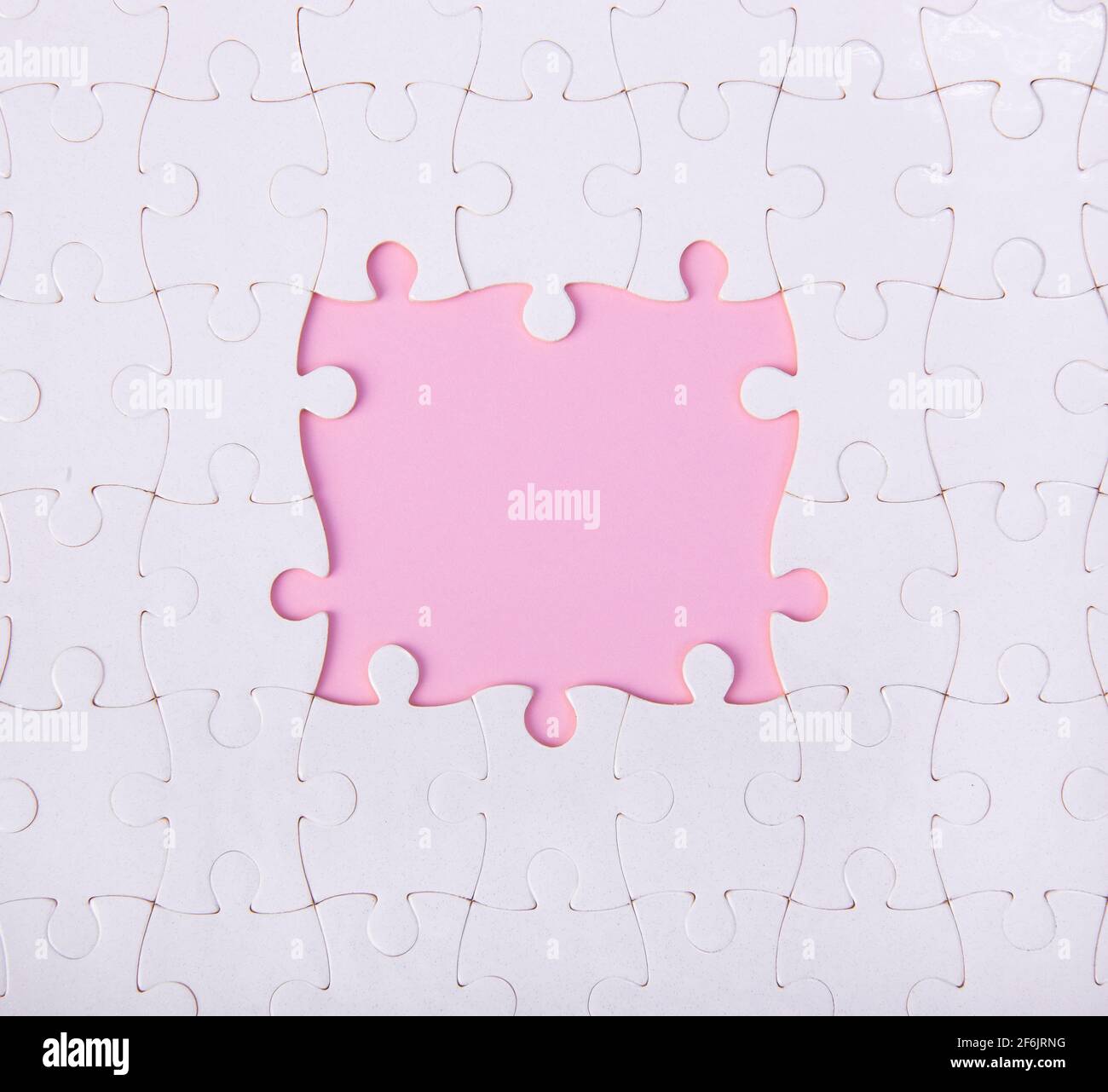 White jigsaw puzzle pattern background. jigsaw puzzle Stock Photo - Alamy