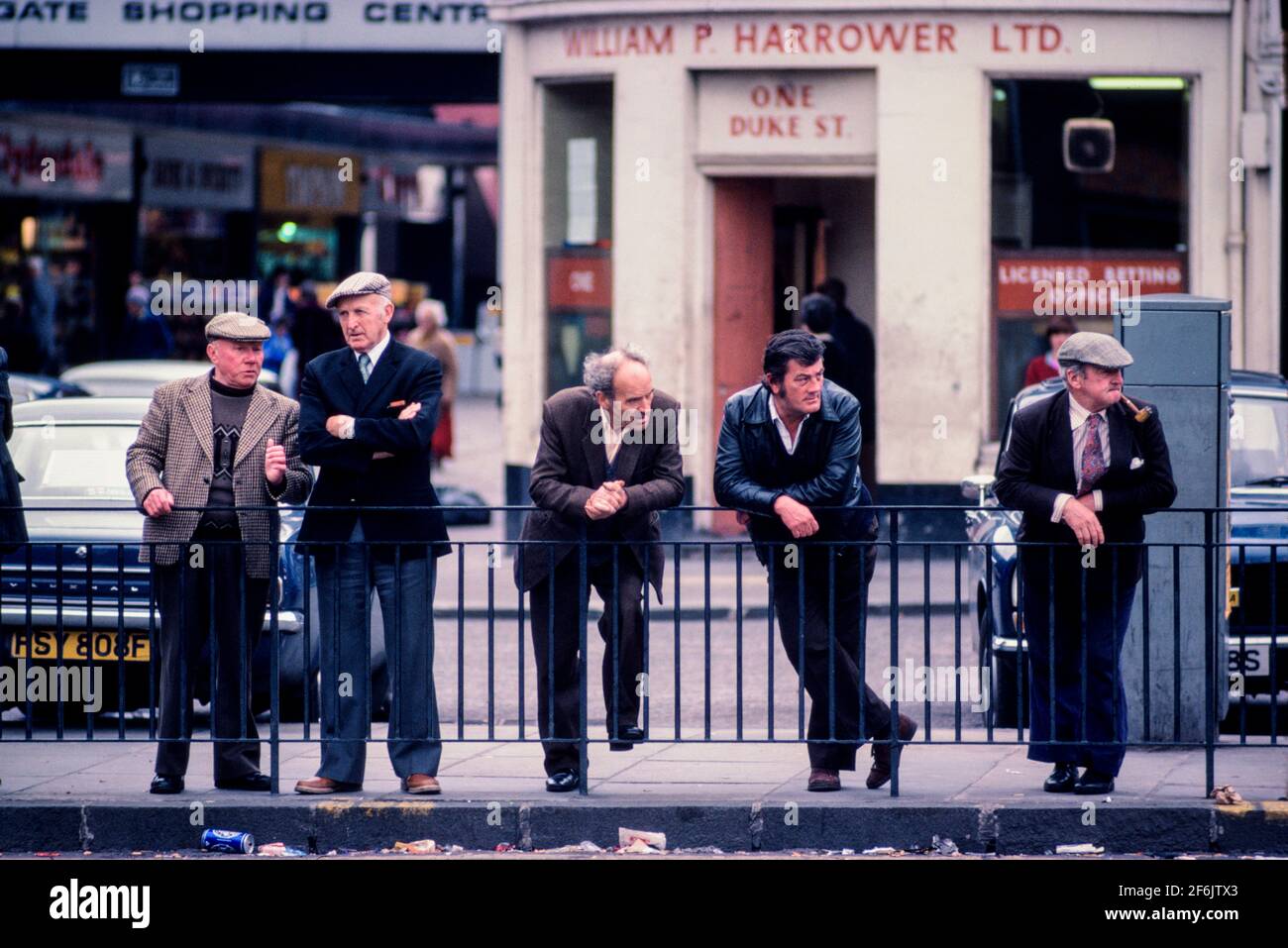 Newkirkgate shopping centre hi-res stock photography and images - Alamy