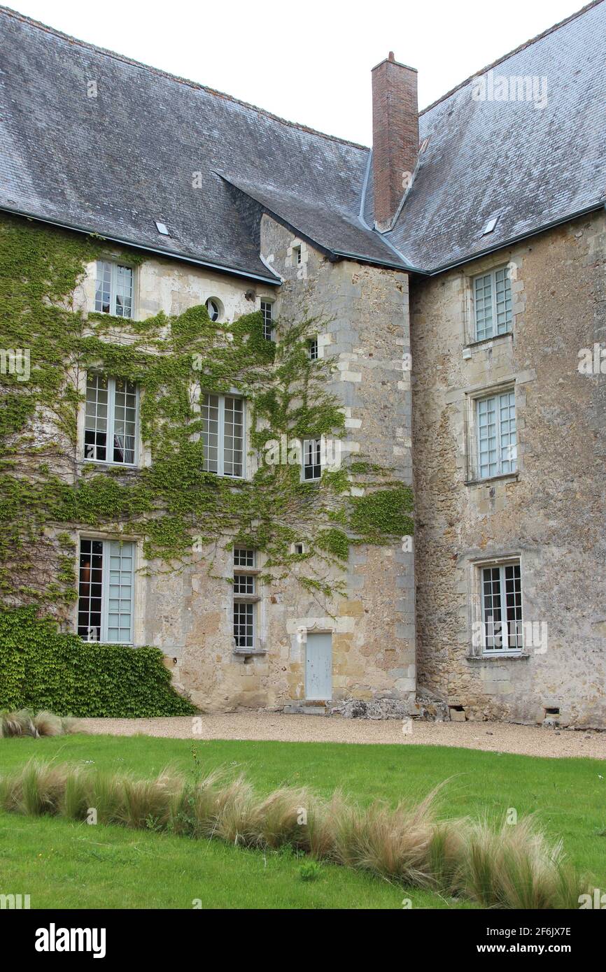 mansion (balzac museum) in saché (france Stock Photo - Alamy
