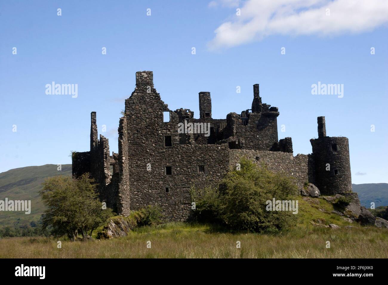 Kilchurn Castle on the shores of Loch Awe, Argyll, Scotland now in ...