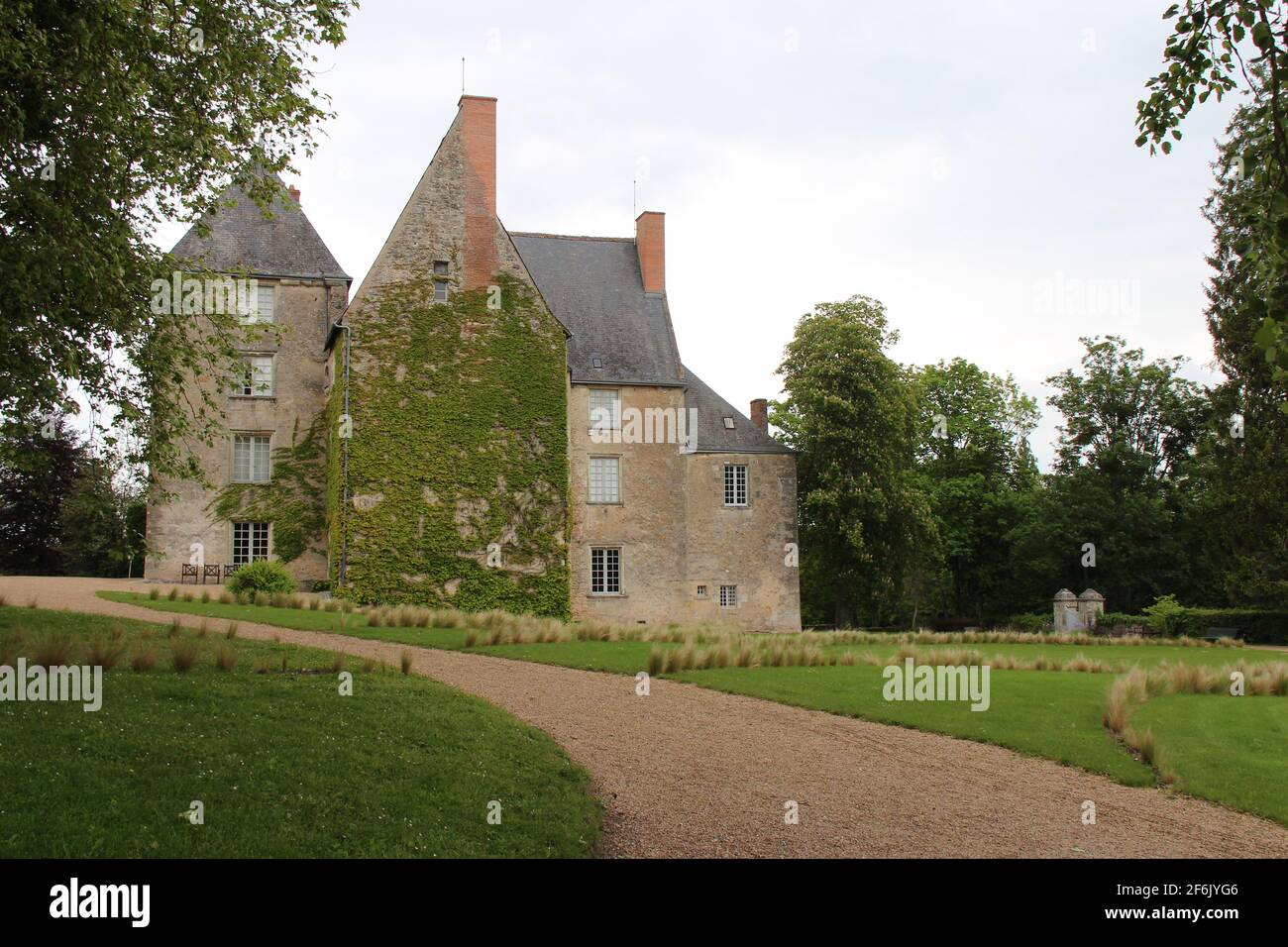 mansion (balzac museum) in saché (france Stock Photo - Alamy