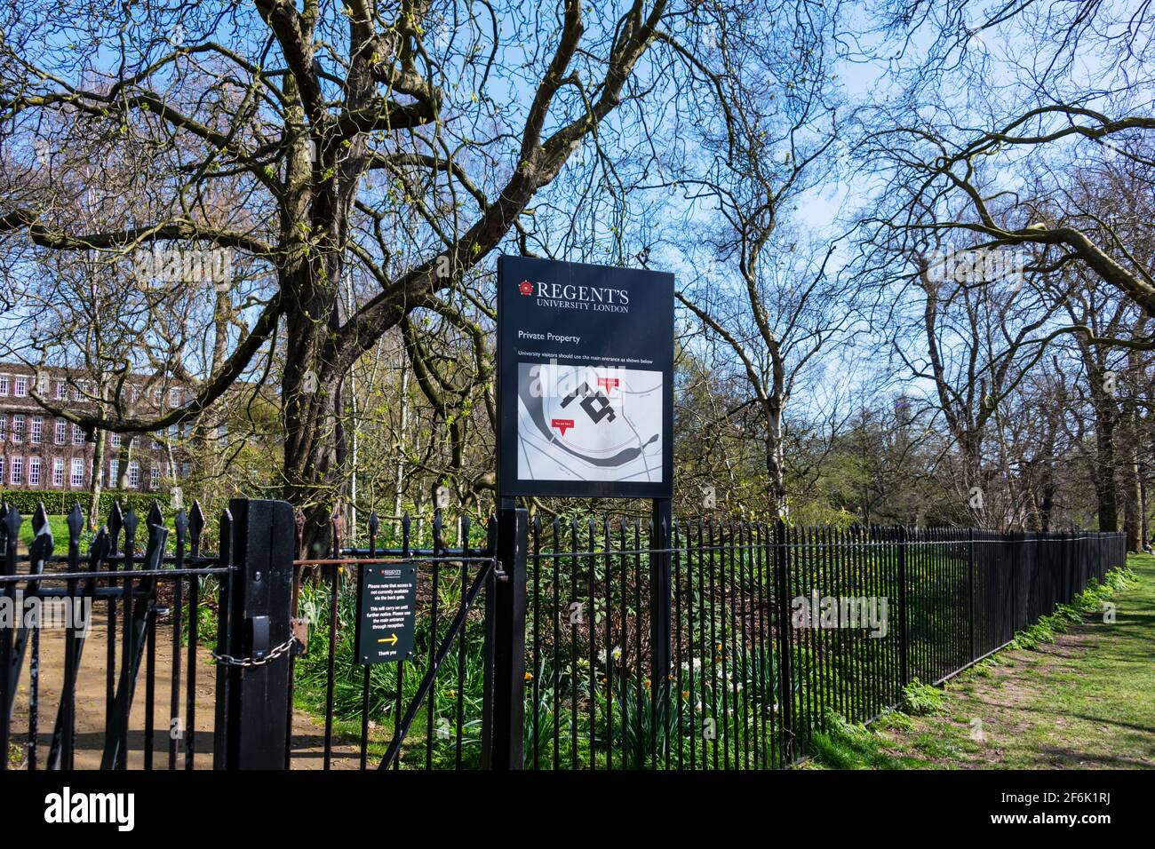 Regents university london sign with map hi-res stock photography and ...