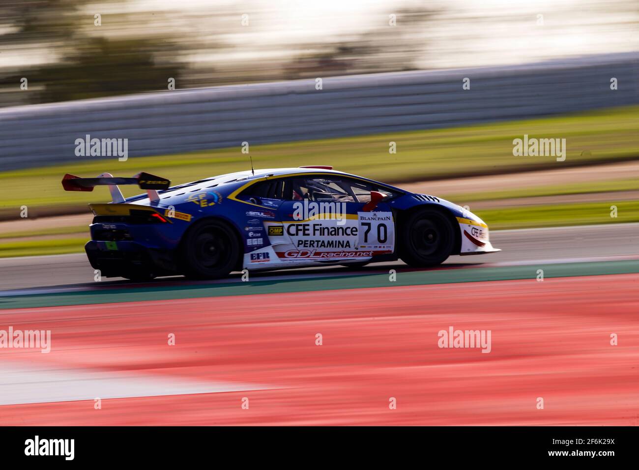 Lamborghini huracan super trofeo hi-res stock photography and images ...