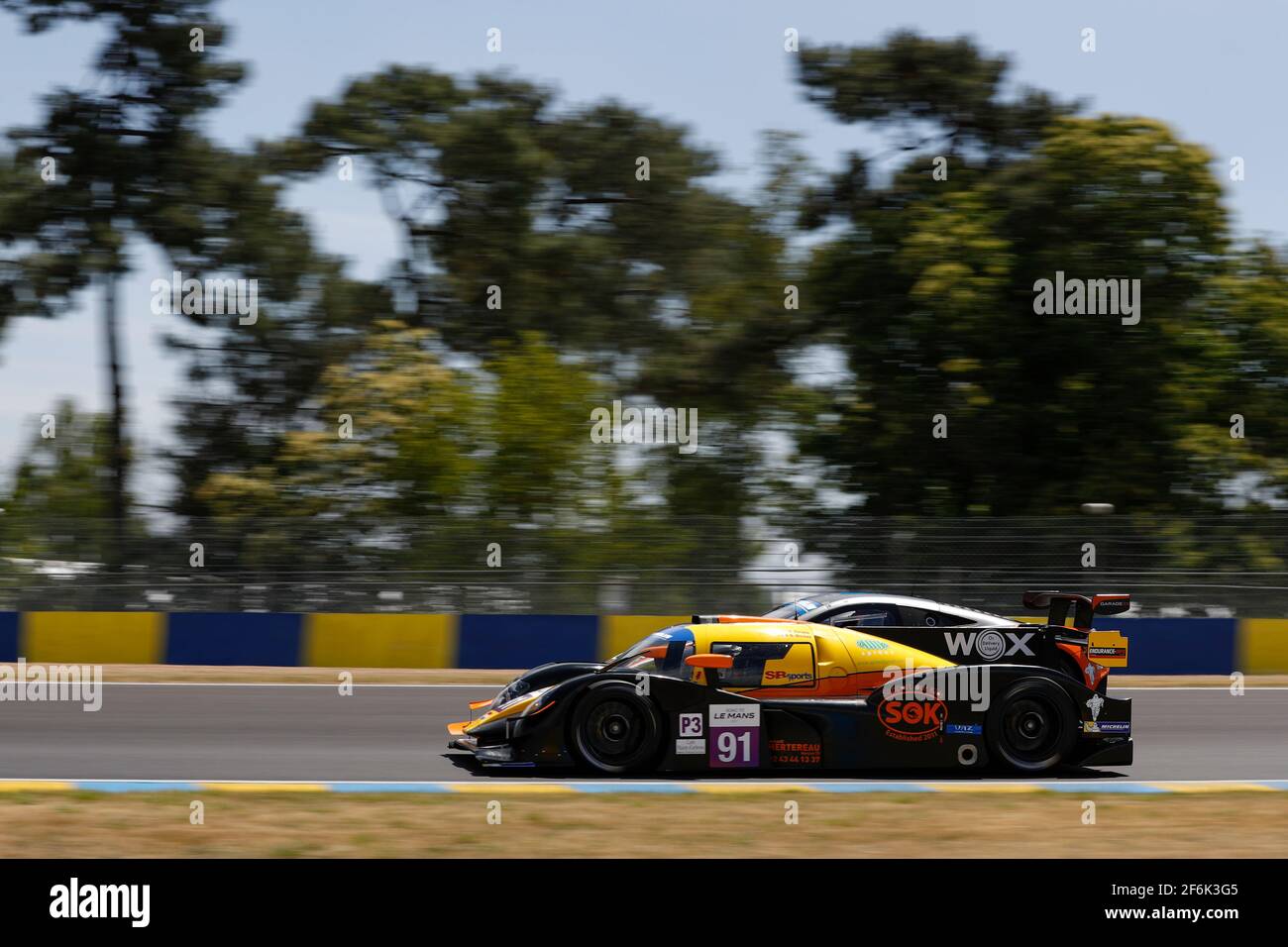 Yojiro terada hi-res stock photography and images - Alamy