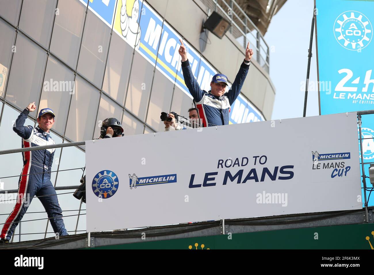 Sean rayhall hi-res stock photography and images - Alamy