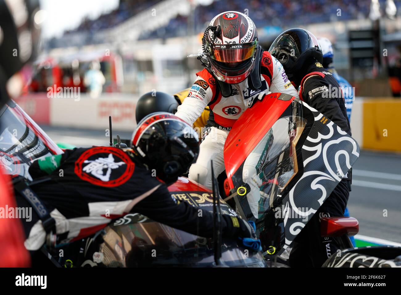 CHENG David (chn), Oreca 07 Gibson team Jackie Chan DC racing, ambiance ...