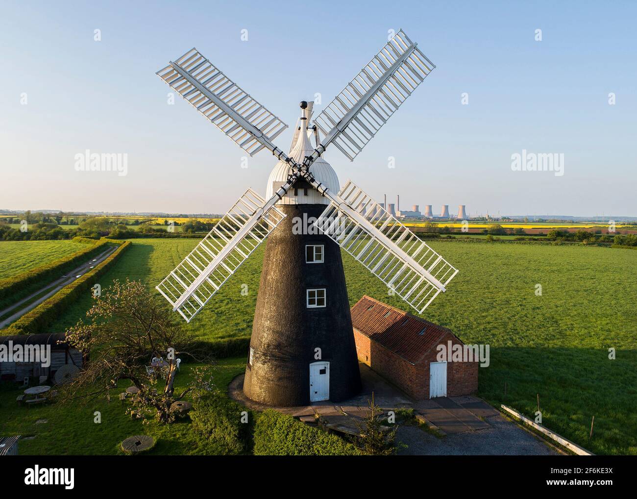 North leverton windmill hi-res stock photography and images - Alamy