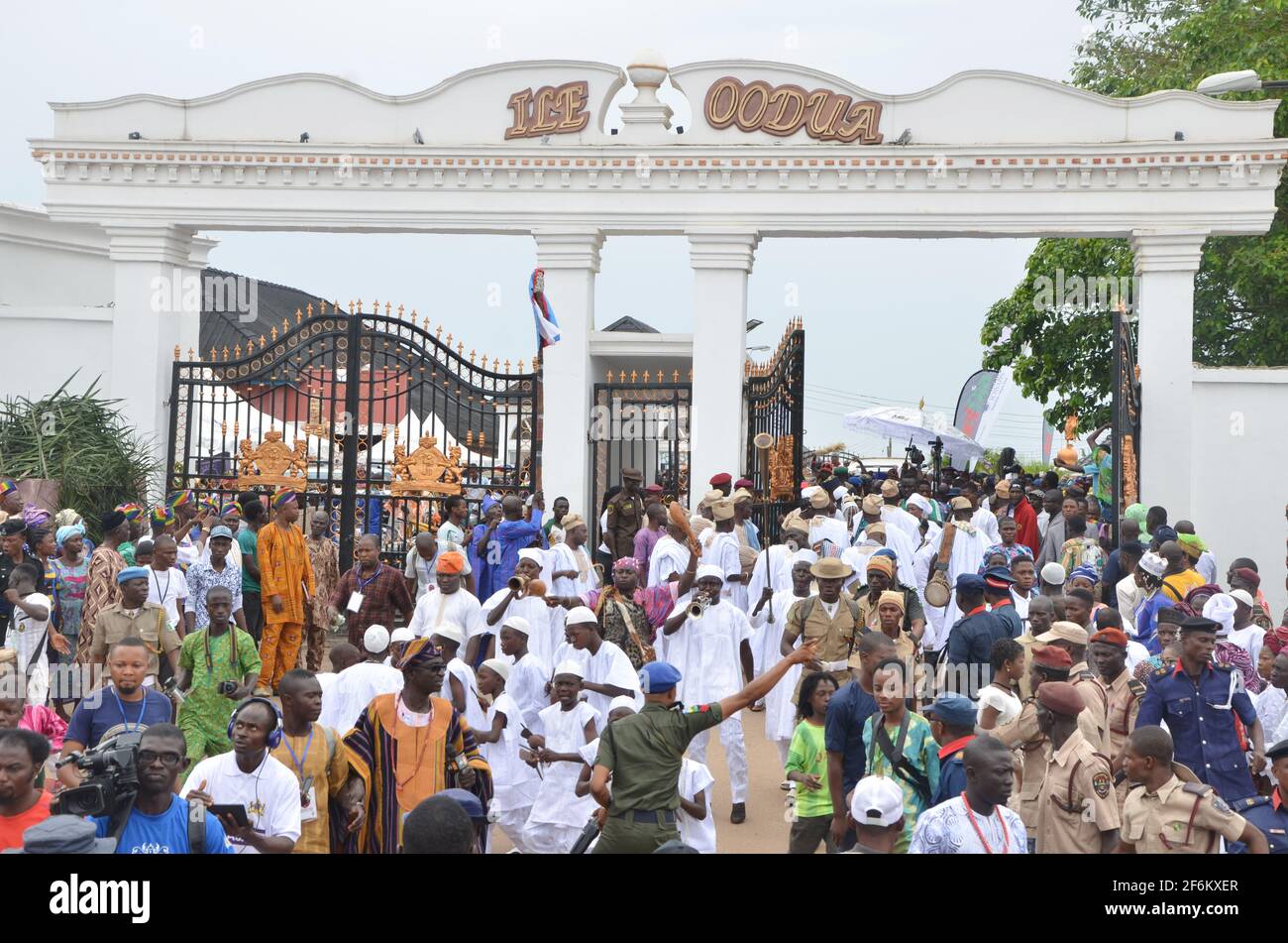 Oba palace benin hi-res stock photography and images - Alamy