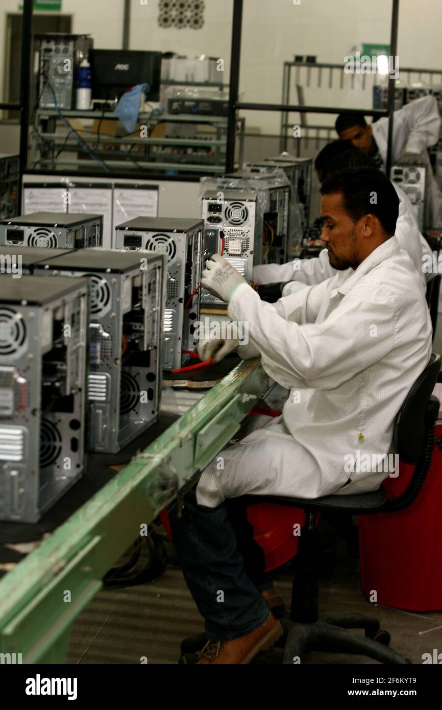 Computer Assembly Line High Resolution Stock Photography and Images - Alamy