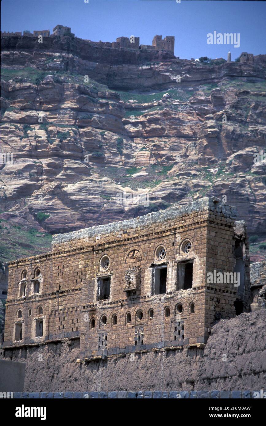 Fortress-town of Kawkaban from Shibam Kawkaban, Al Mahwit Governorate ...