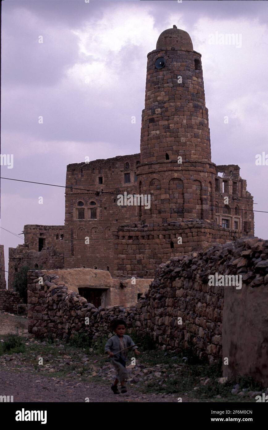 Shibam fortress hi-res stock photography and images - Alamy