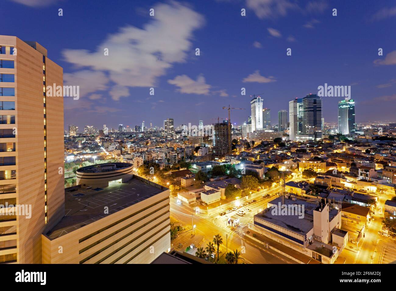 Tel aviv city skyline hi-res stock photography and images - Alamy