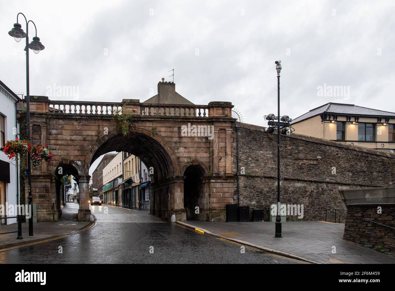 The historic city gate of Derry in Northern Ireland Stock Photo - Alamy