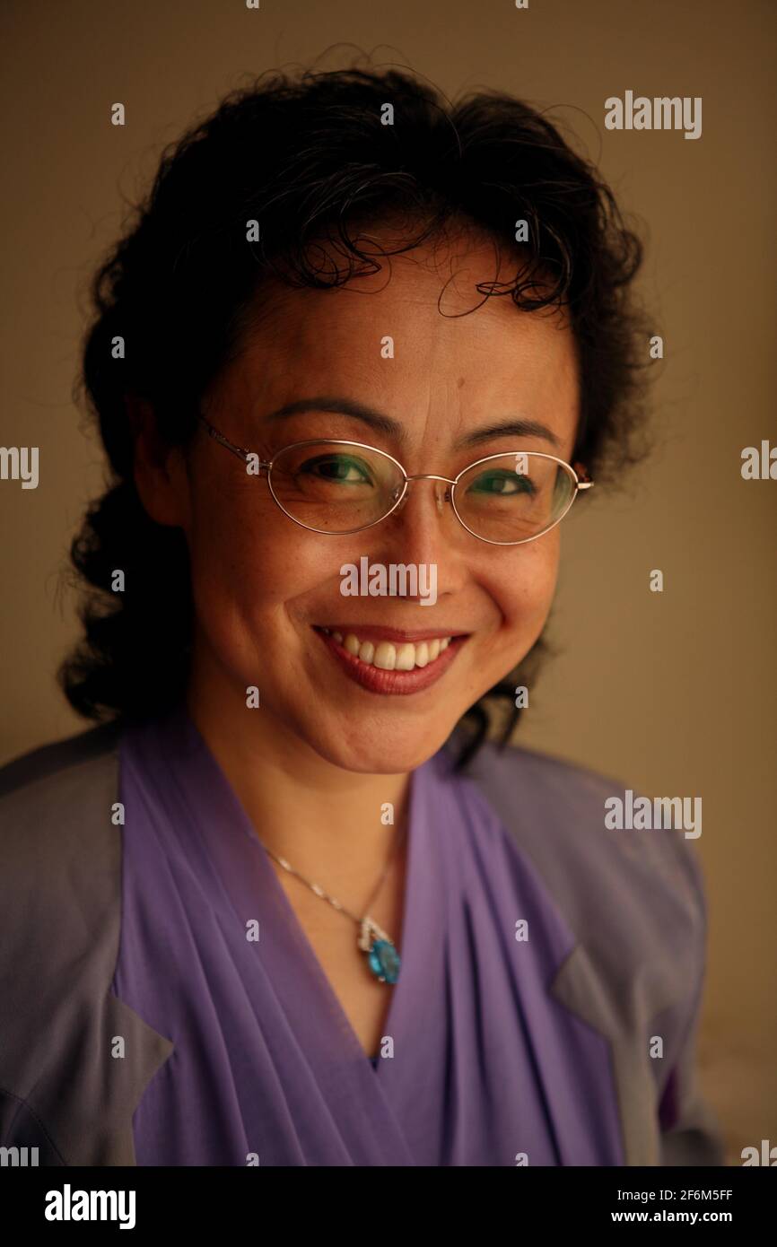 Xinran hi-res stock photography and images - Alamy