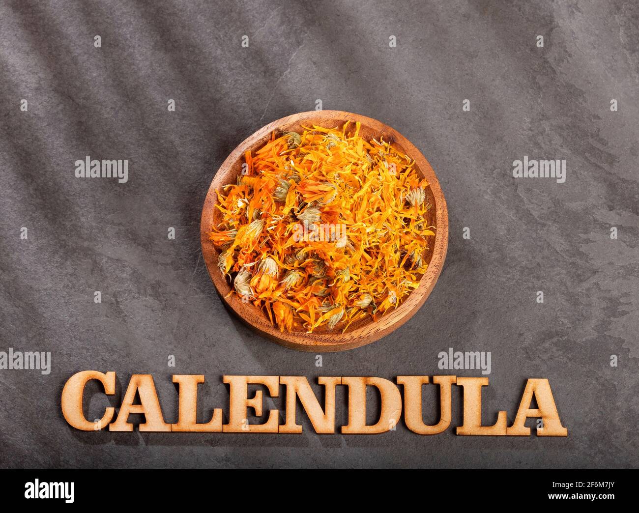 Dried calendula flowers - Calendula officinalis Stock Photo - Alamy