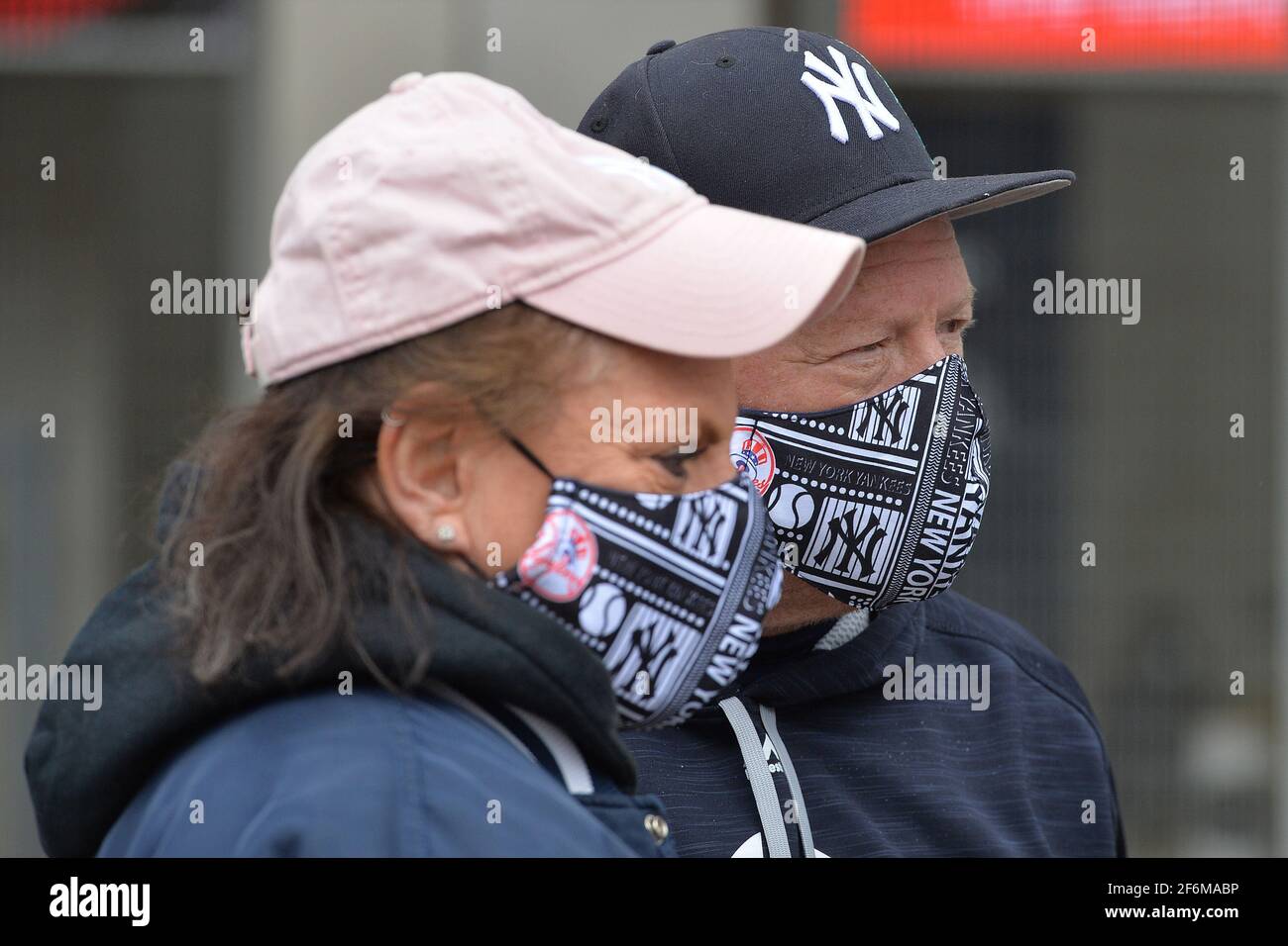 New york yankees logo hi-res stock photography and images - Alamy