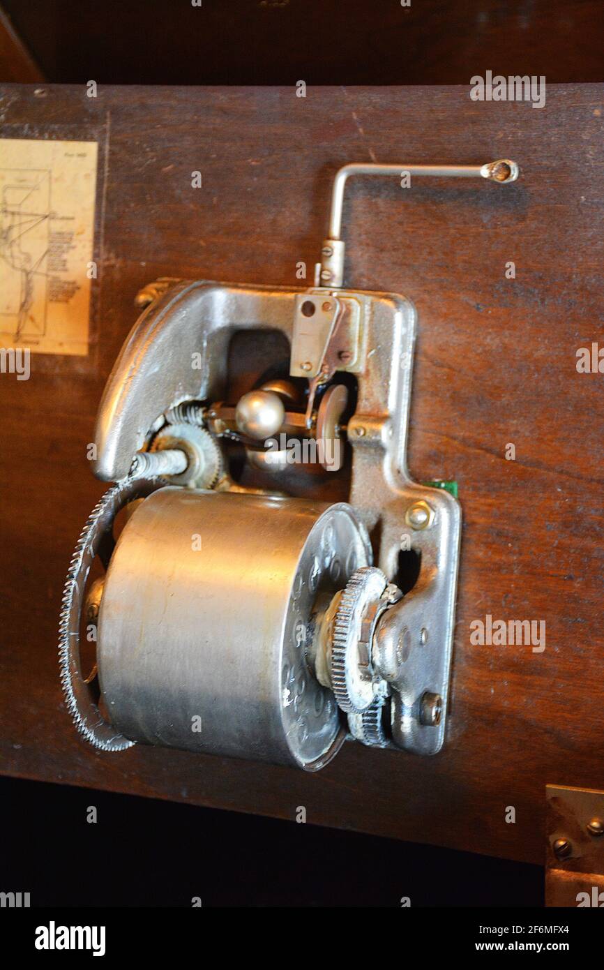 A view of the motor...Victor Talking Machine Company. A Victor ...