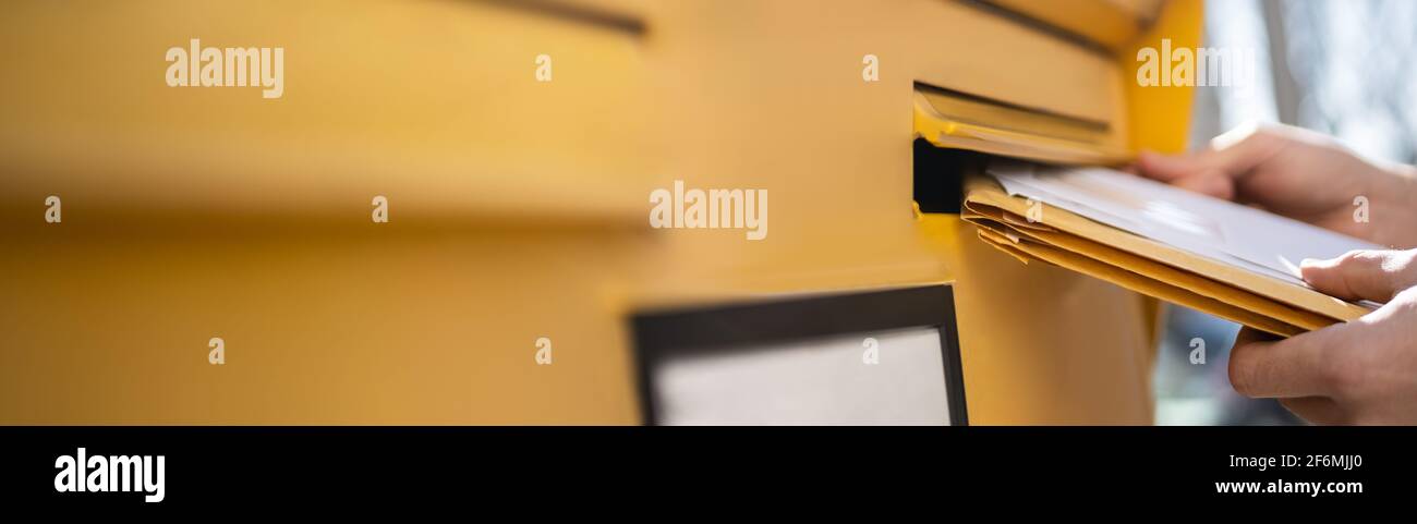 Envelope envelops hi-res stock photography and images - Alamy