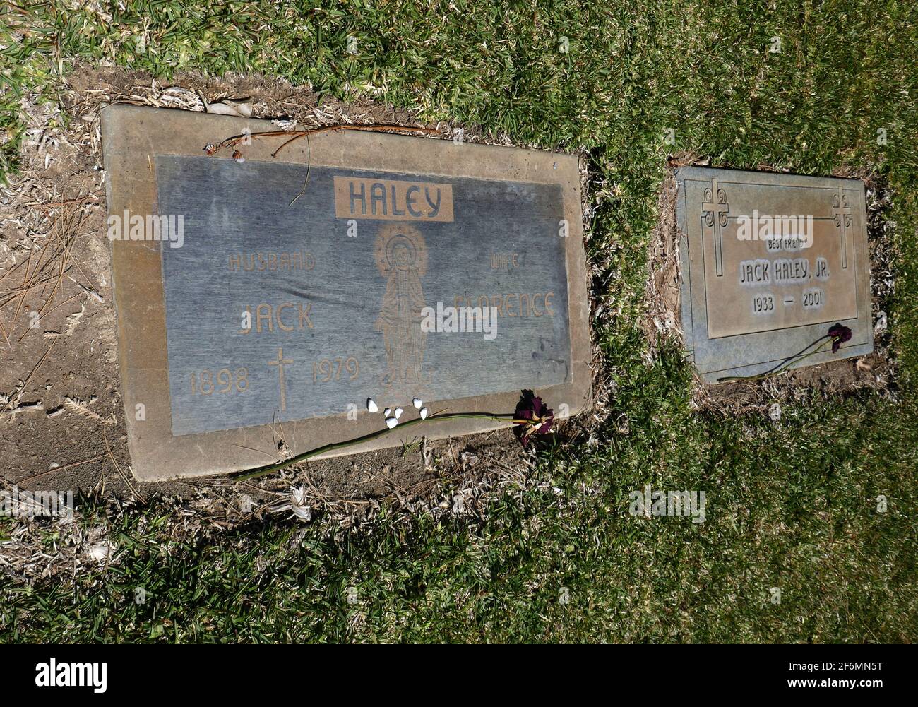 Jack haley actor hi-res stock photography and images - Alamy