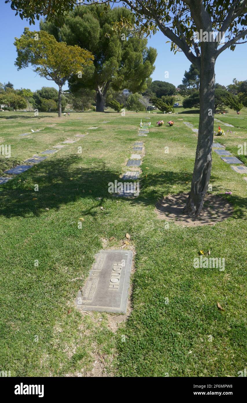 Culver City, California, USA Actress Jean Peters Grave and Producer ...