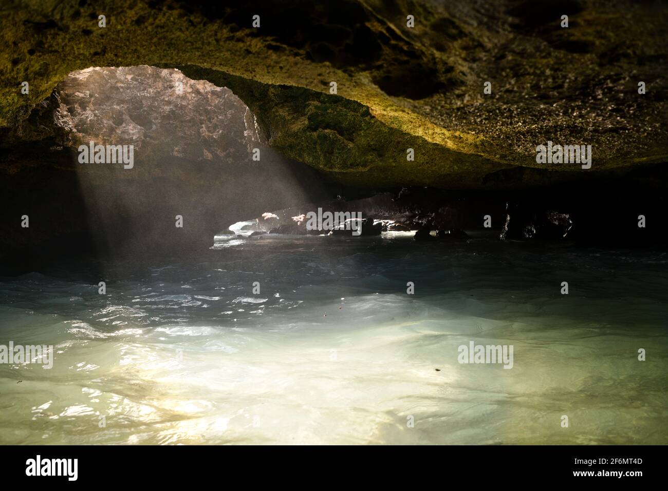 Mermaid underwater cave hi-res stock photography and images - Alamy