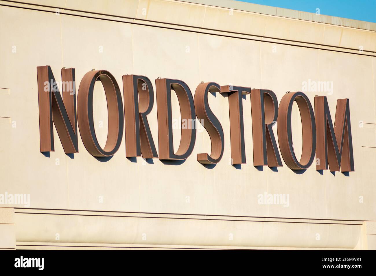 Nordstrom sign hi-res stock photography and images - Alamy