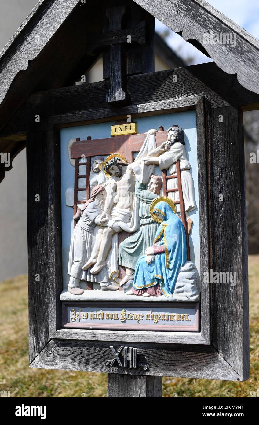 13th station of the cross hi-res stock photography and images - Alamy