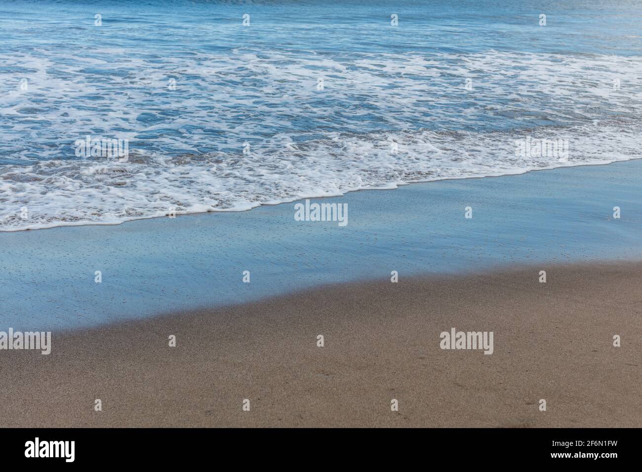 Batu Belig beach (Pantai Batu Belig), Badung, Bali, Indonesia. Grey ...