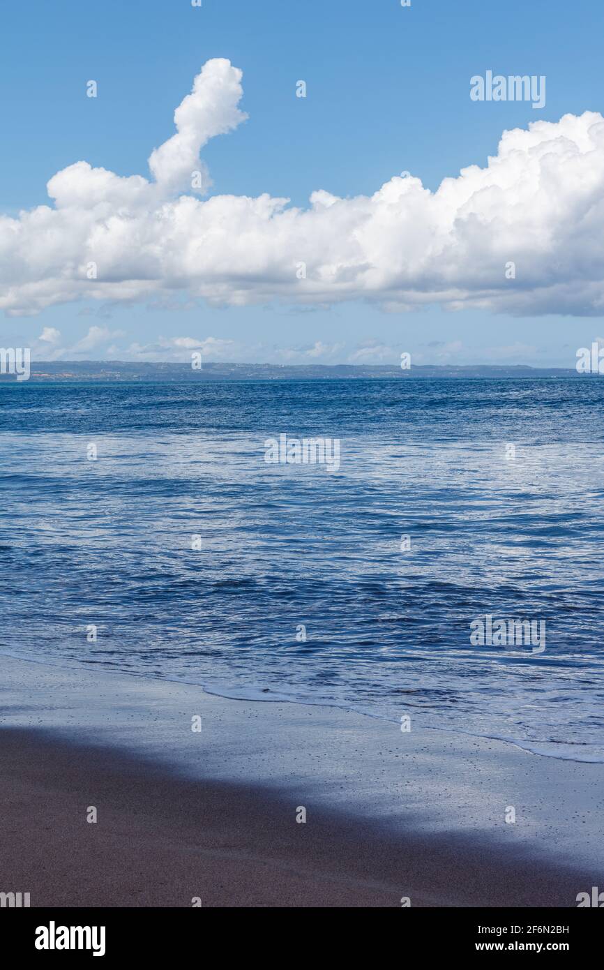 Batu Belig beach (Pantai Batu Belig), Badung, Bali, Indonesia. Grey ...