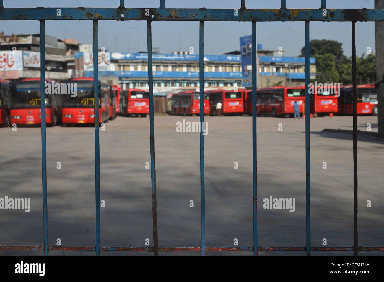 Speedo buses hi-res stock photography and images - Alamy