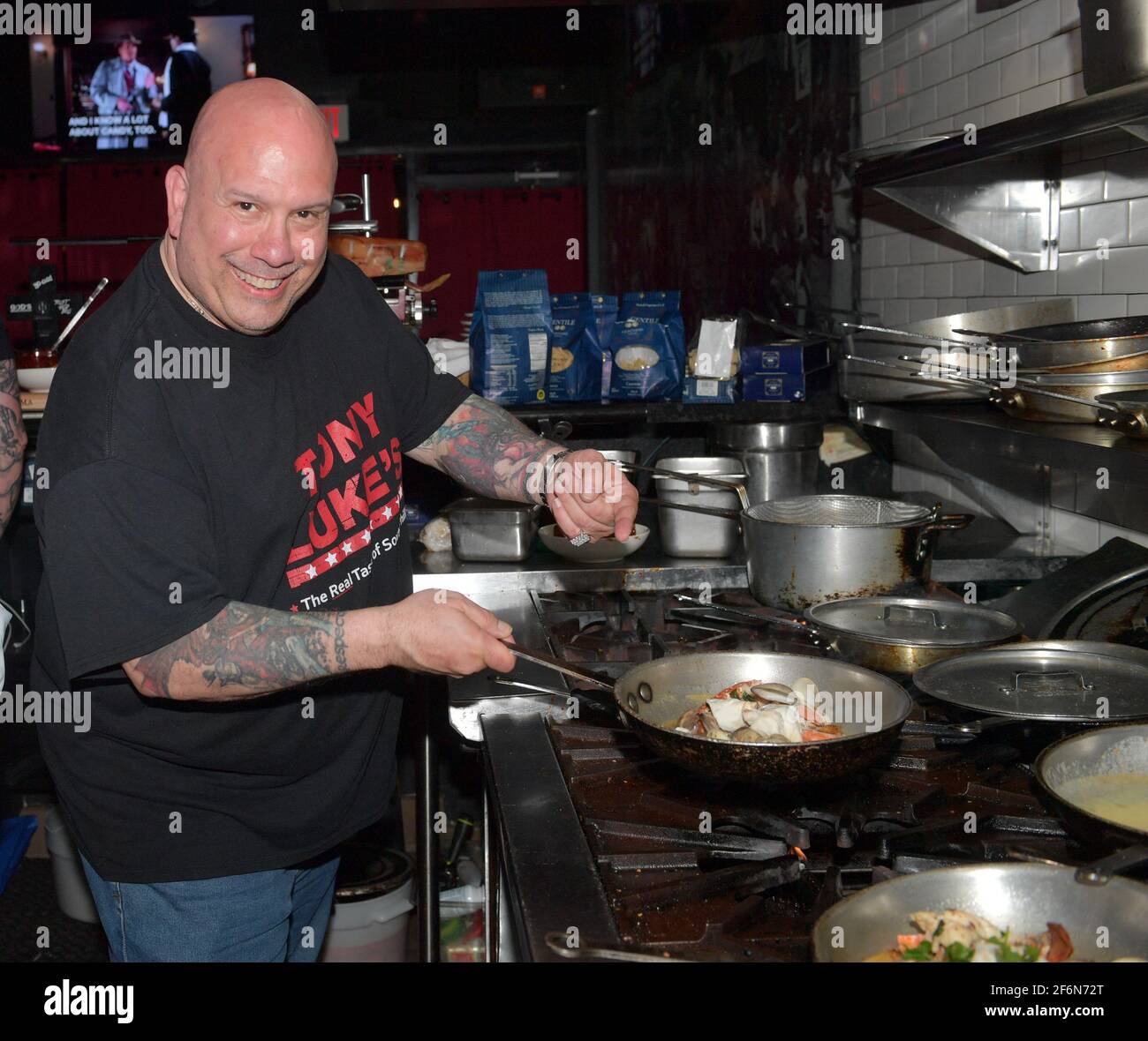 Tony luke’s hi-res stock photography and images - Alamy
