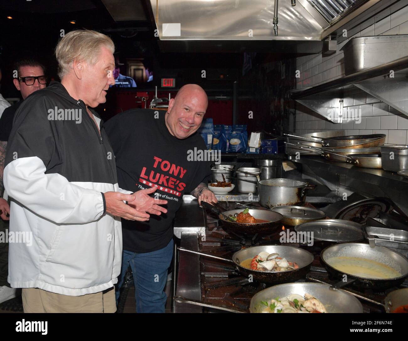 Tony luke’s hi-res stock photography and images - Alamy