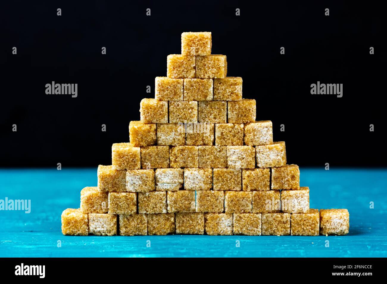 Carbohydrate food pyramid hi-res stock photography and images - Alamy