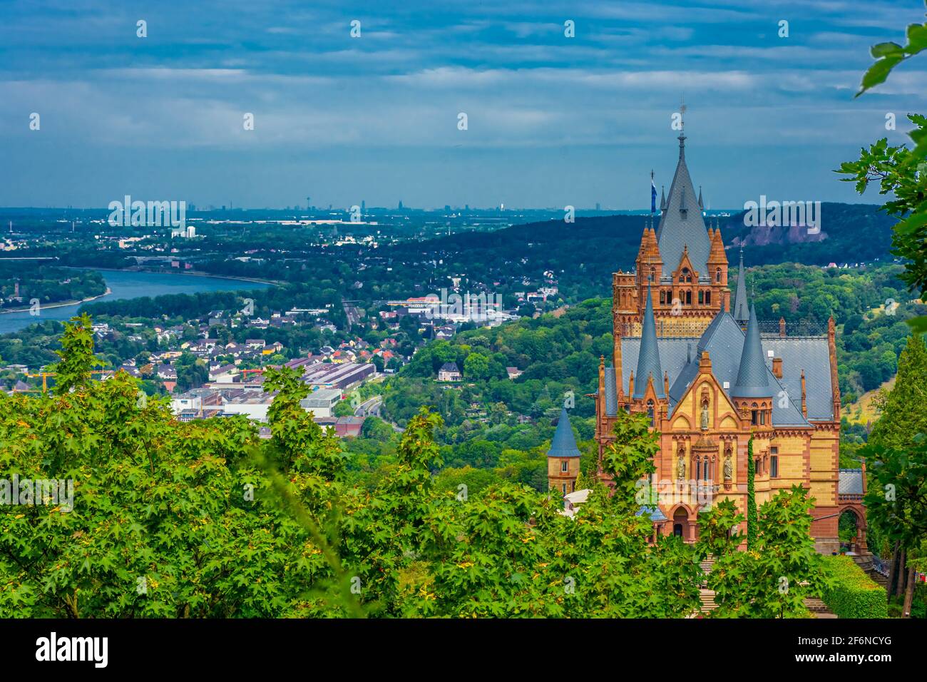 Schloss drachenburg hi-res stock photography and images - Alamy