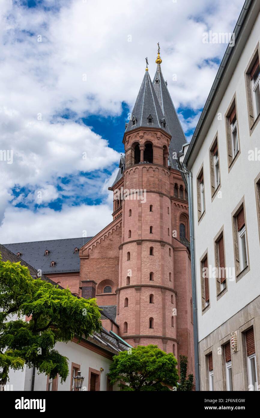 MAINZ, GERMANY, 25 JULY 2020: Beautiful half-timbered historical ...